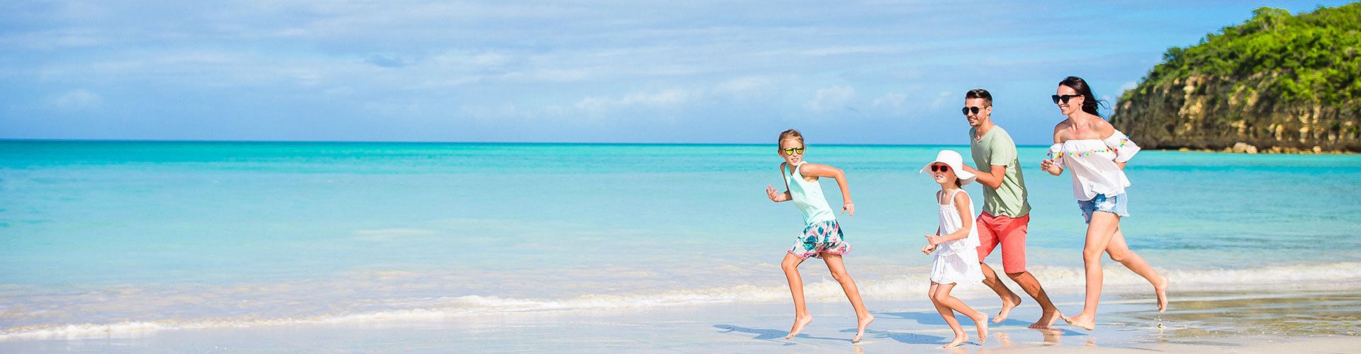 Book exciting Summer Holiday Packages UAE 25/26 | Travelwings.com